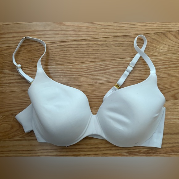 Victoria's Secret | Intimates & Sleepwear | White Victoria Secret Bra ...